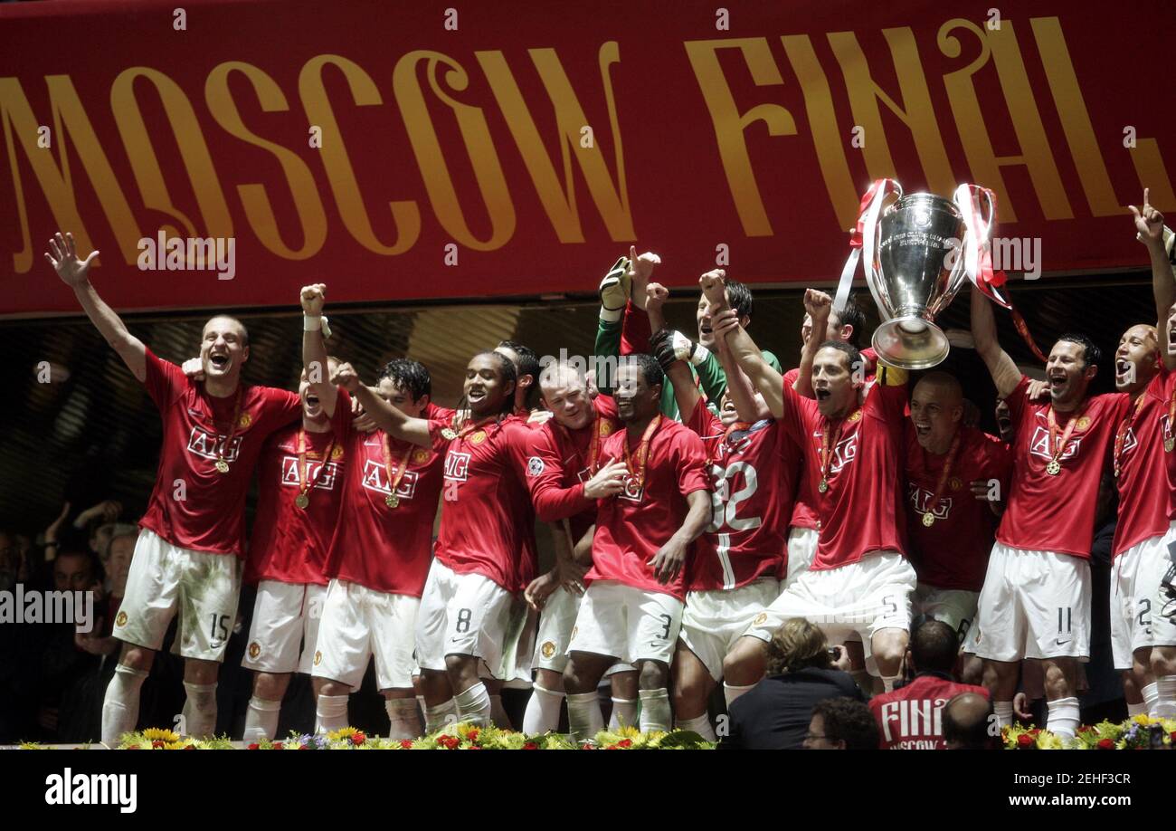 Manchester united trophy moscow hi-res stock photography and images - Alamy