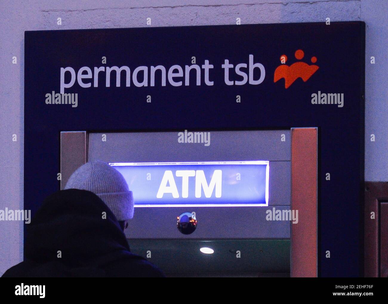 Permanent tsb atm hi-res stock photography and images - Alamy