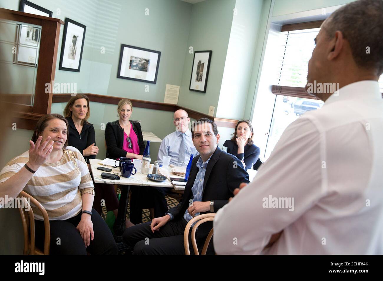 President Barack Obama greets patrons during a visit with Shanna ...