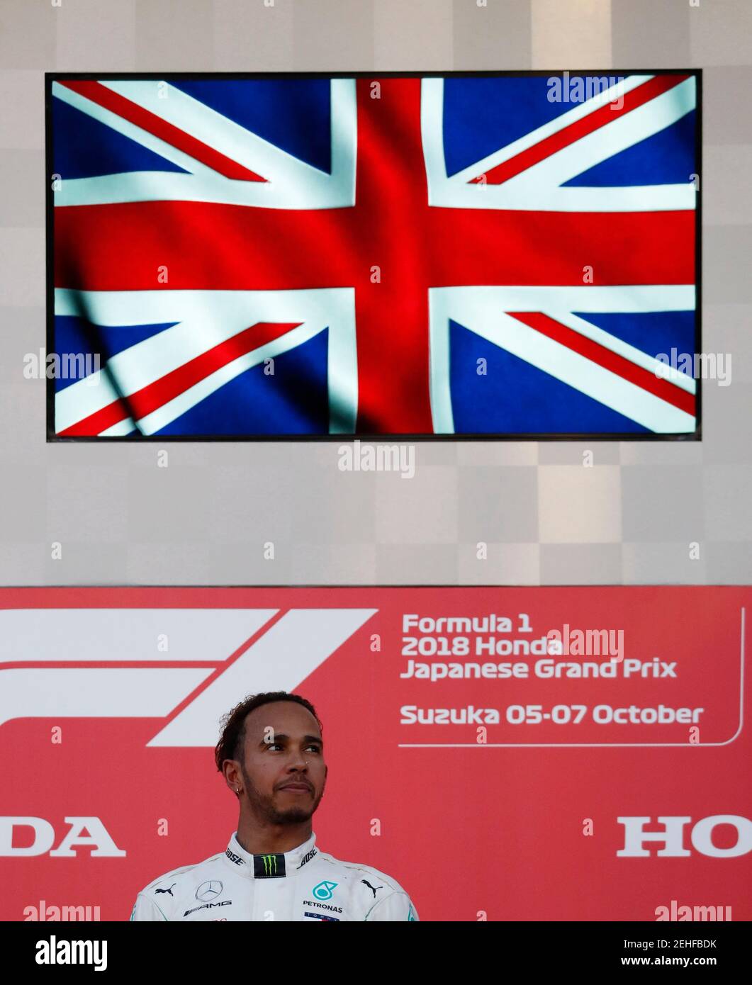 Lewis hamilton podium suzuka hi-res stock photography and images - Alamy