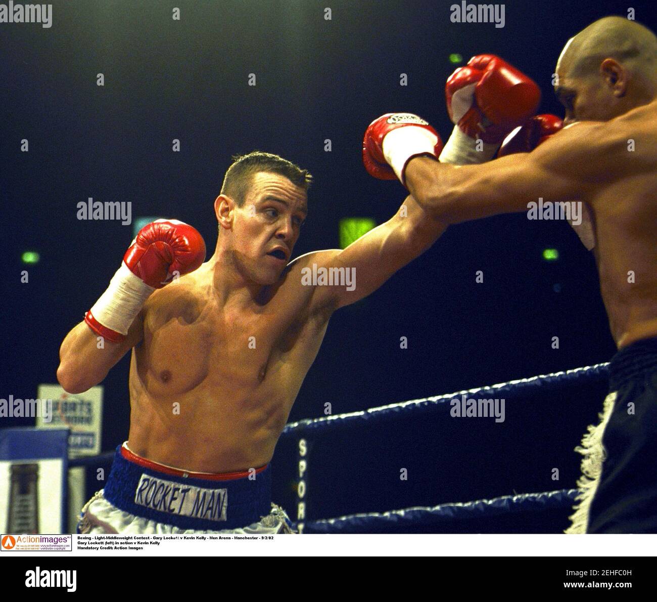 Middleweight contest manchester arena hi-res stock photography and ...