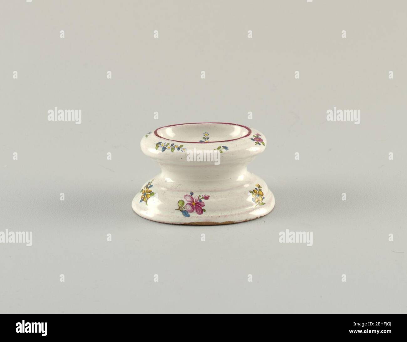 Pair Of Salt Cellars, mid- 18th century Stock Photo - Alamy