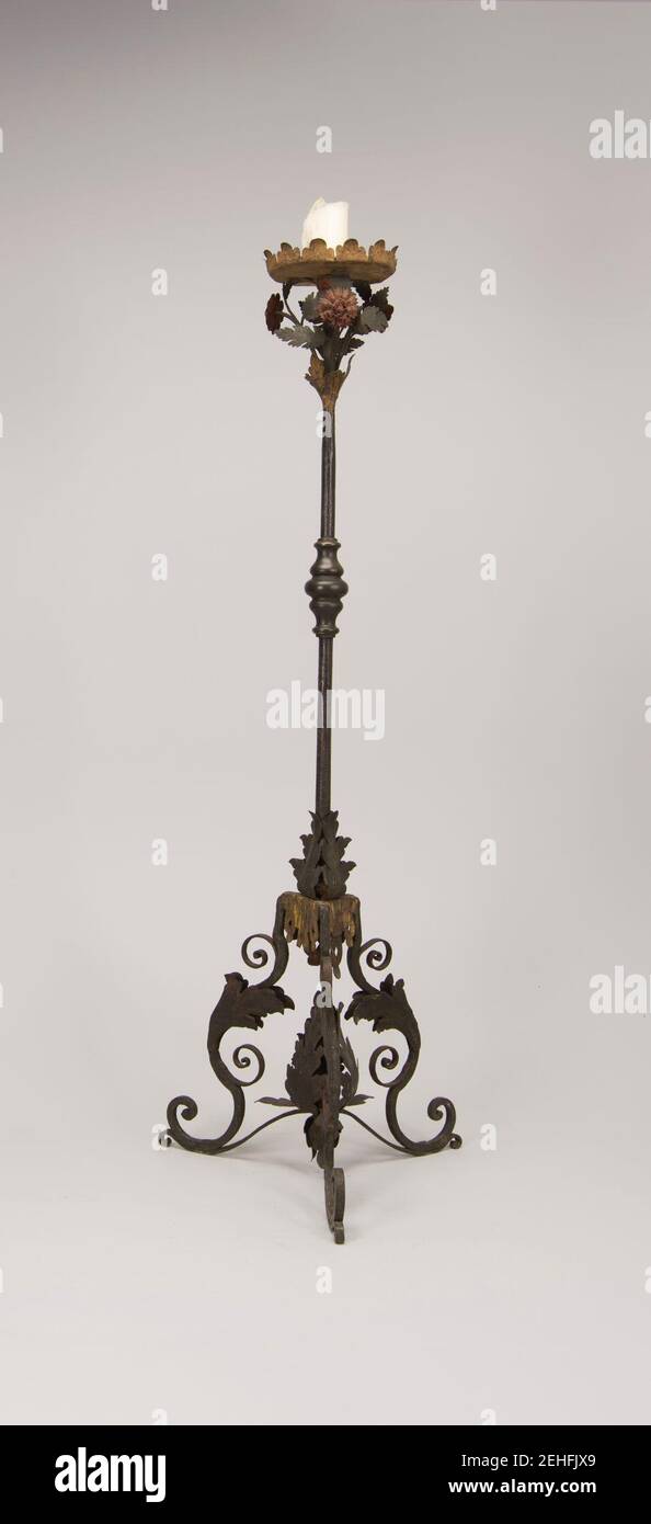 Torcheres hi-res stock photography and images - Alamy