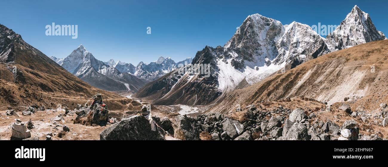 Panoramic view of Himalayan peaks, Himalayas, Nepal Stock Photo - Alamy