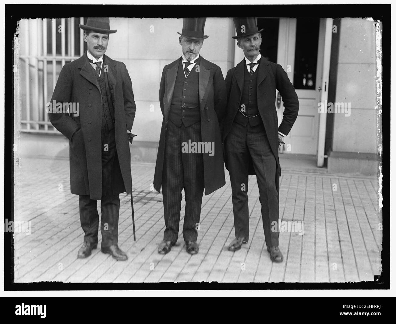 PAISH, SIR GEORGE. OF GREAT BRITAIN. WRITER ON RAILROADS IN U.S. RIGHT ...