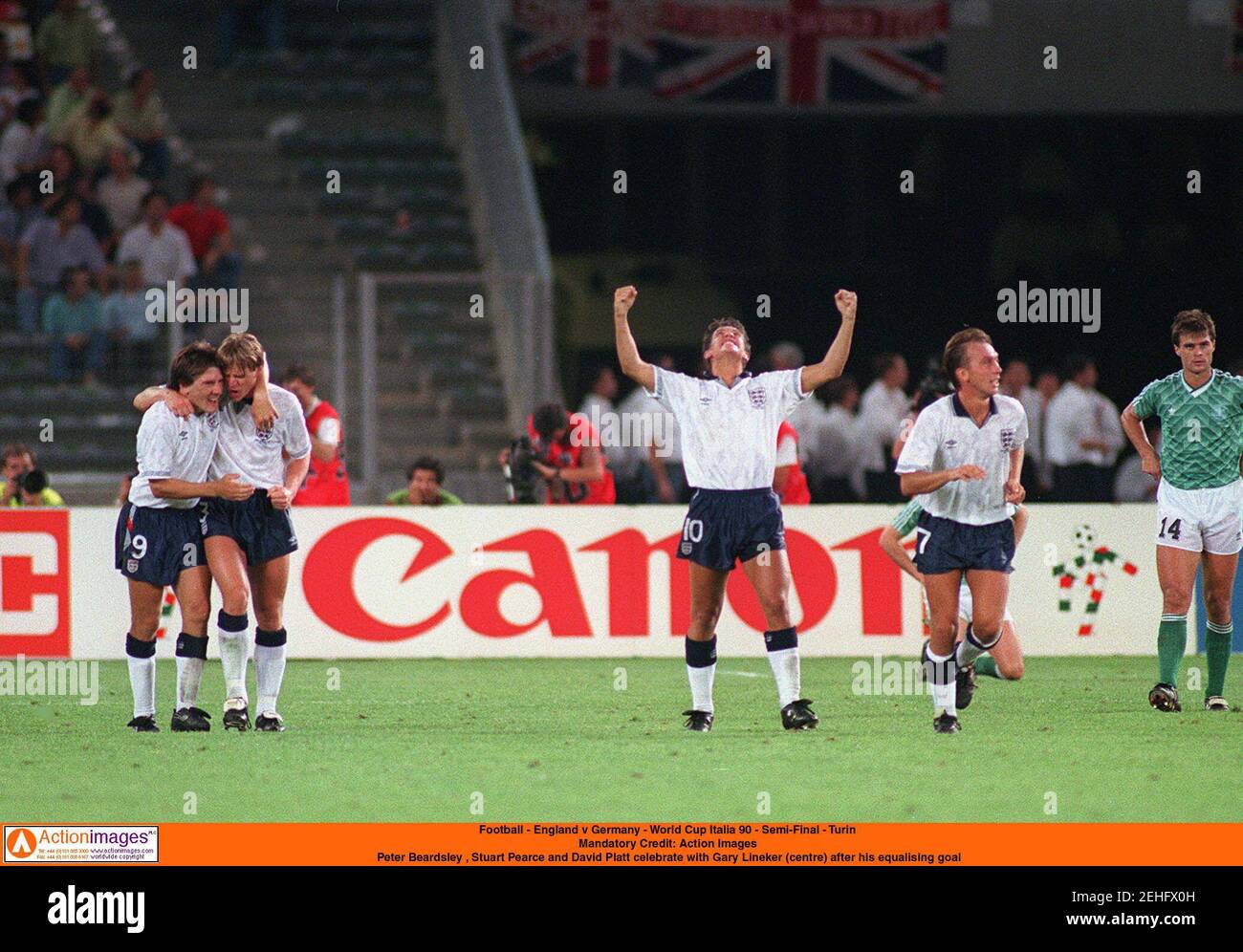 Gary lineker world cup 90 hi-res stock photography and images - Alamy