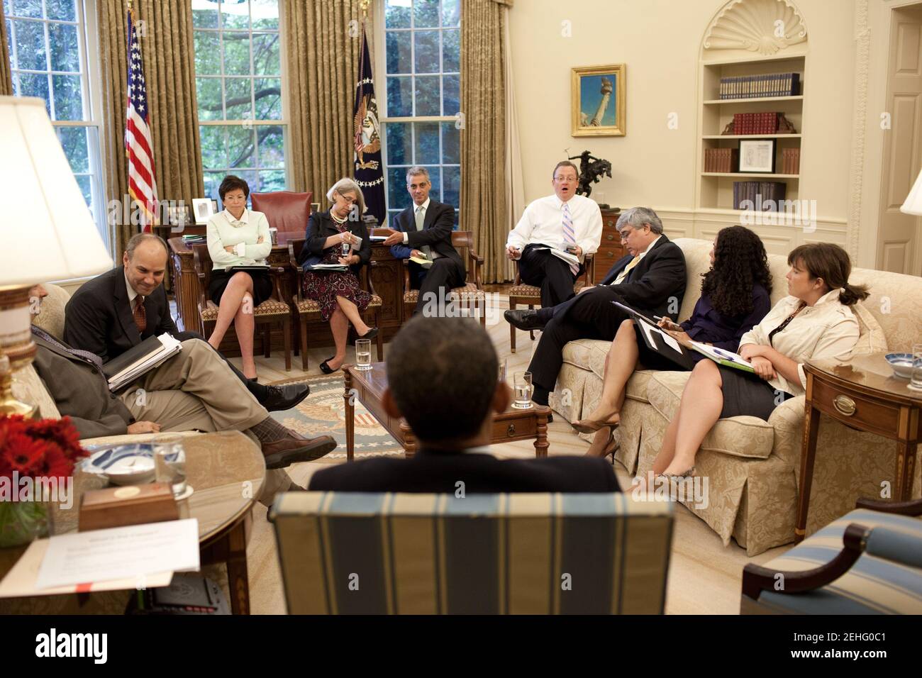 Family photo and advertisements hi-res stock photography and images - Alamy