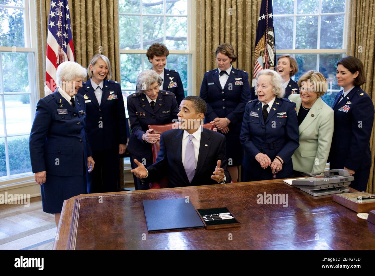 Women airforce service pilots hi-res stock photography and images - Alamy