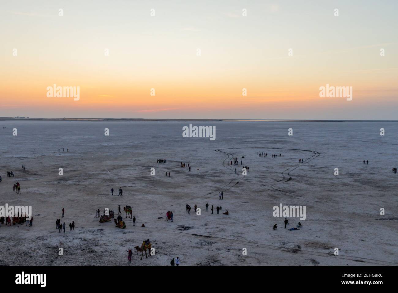 Kutch salt desert hi-res stock photography and images - Alamy