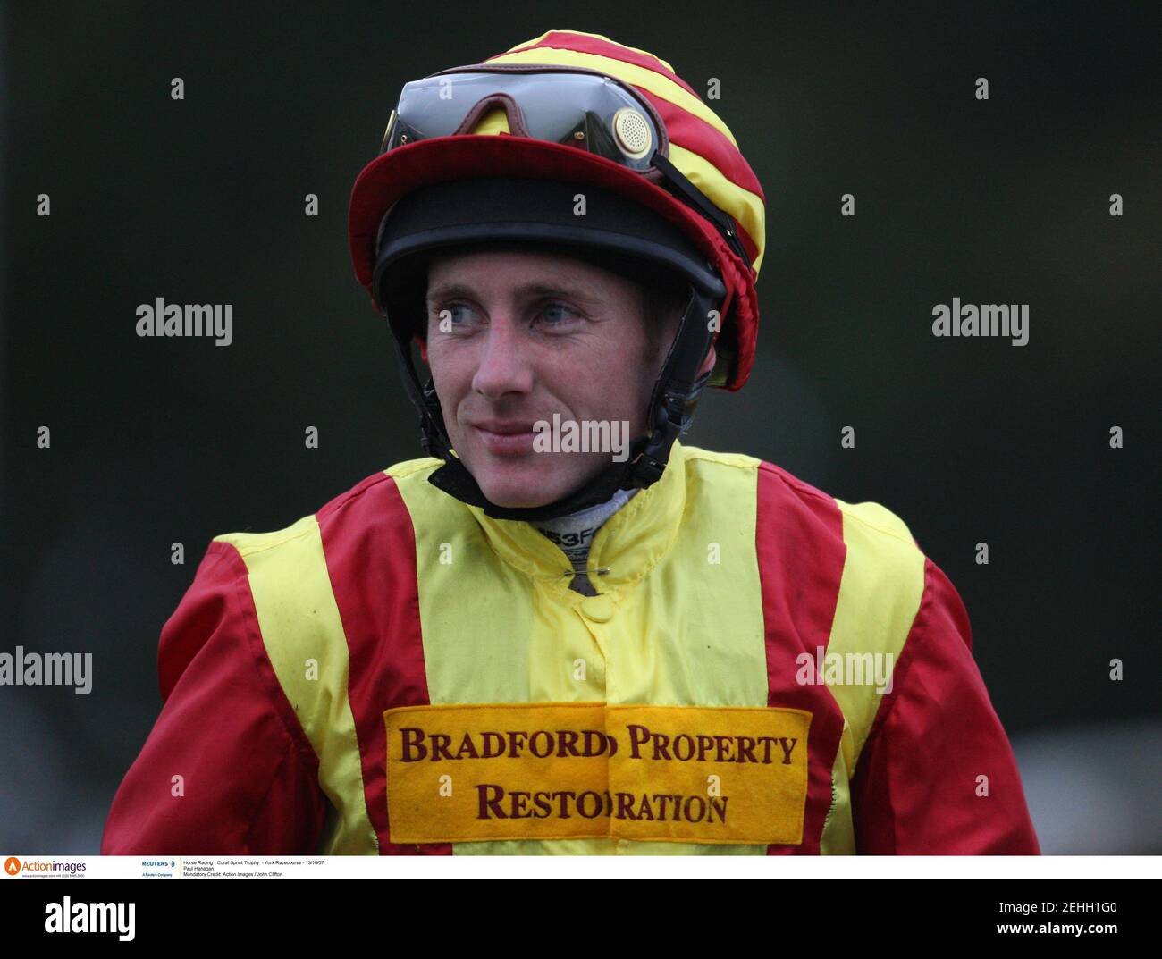 Coral sprint trophy horse racing hi-res stock photography and images ...