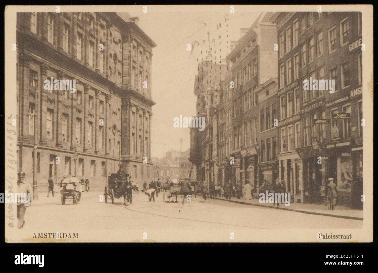 Paleisstraat met links Koninklijk Paleis gezien naar de Dam. Uitgave A ...