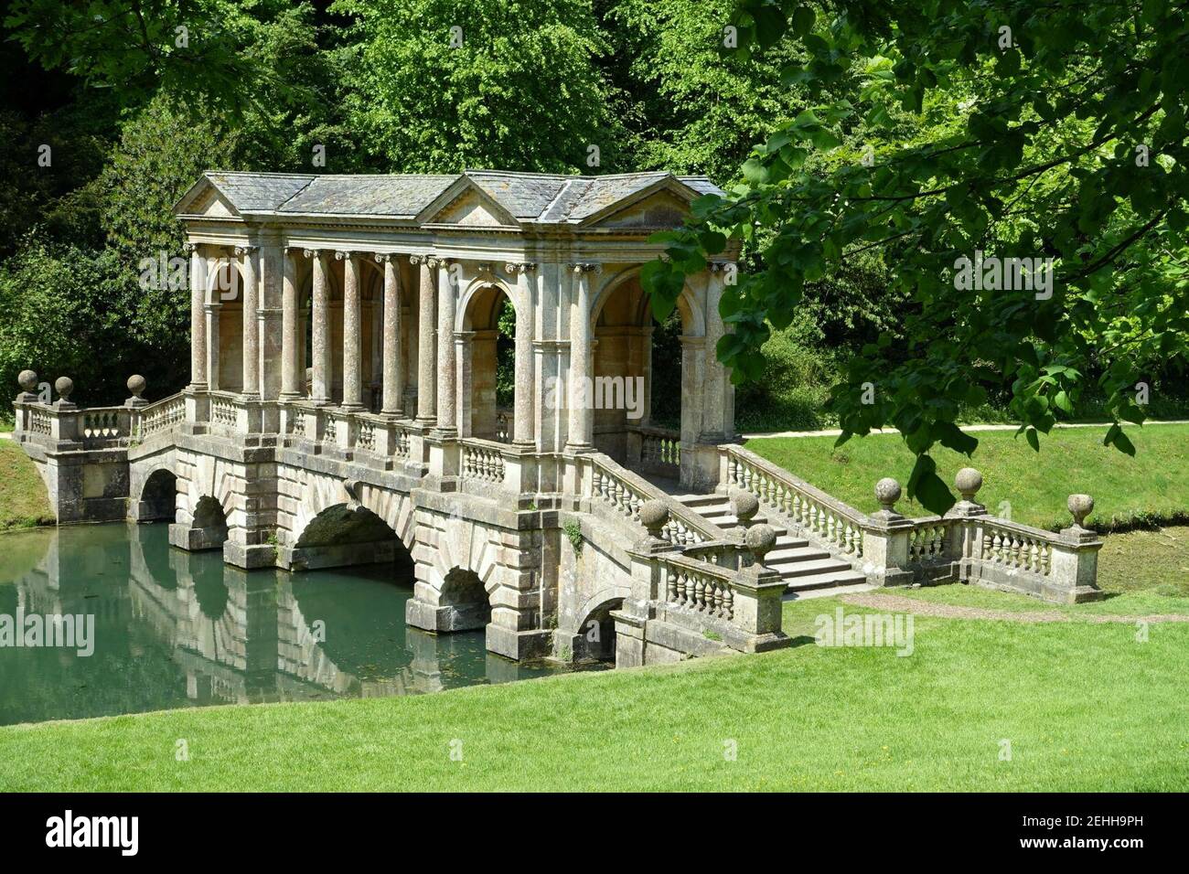 Palladian Bridge - Prior Park - Bath, England Stock Photo - Alamy