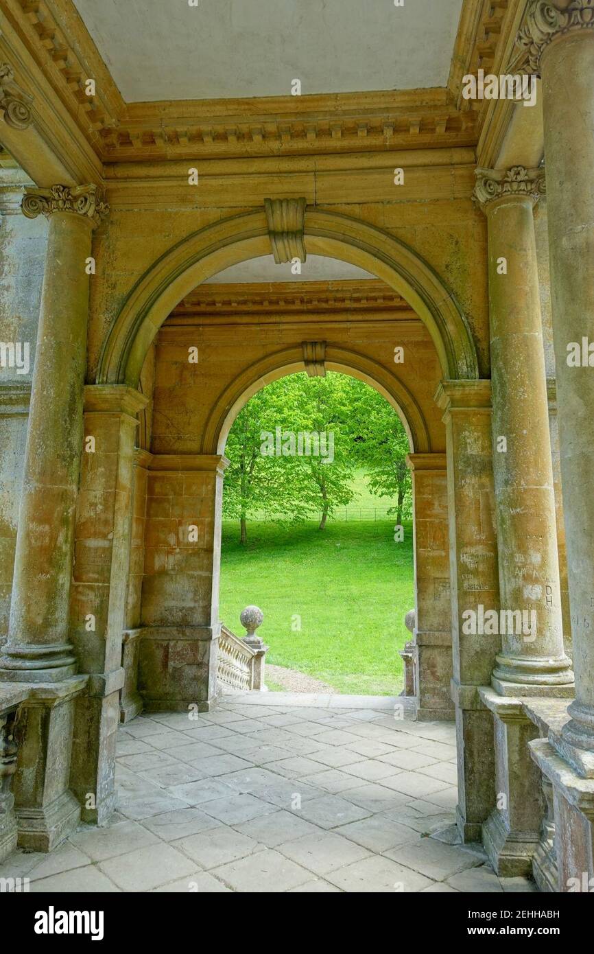 Palladian Bridge - Prior Park - Bath, England Stock Photo - Alamy