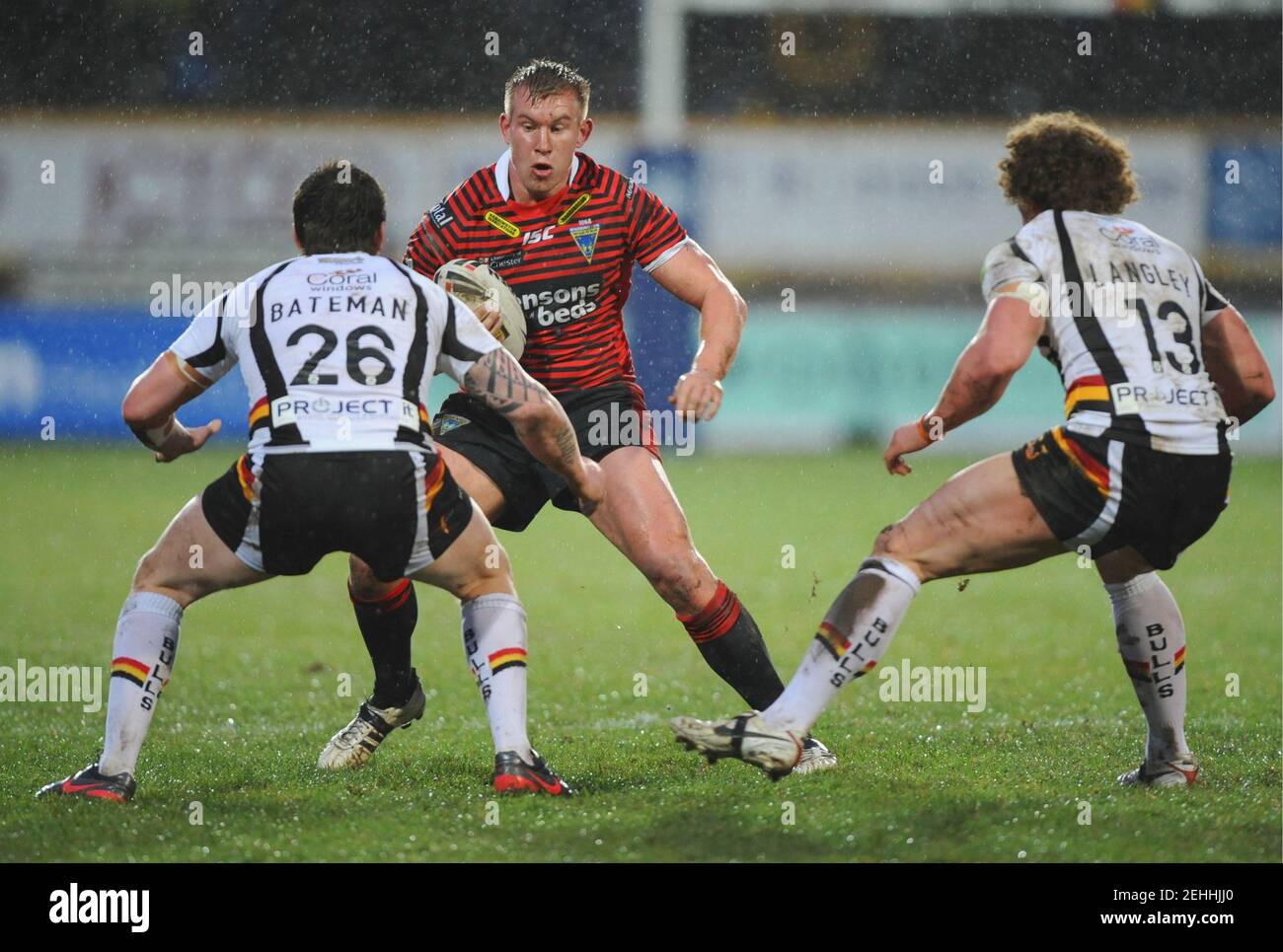 Rugby league bradford bulls v warrington hi-res stock photography and ...