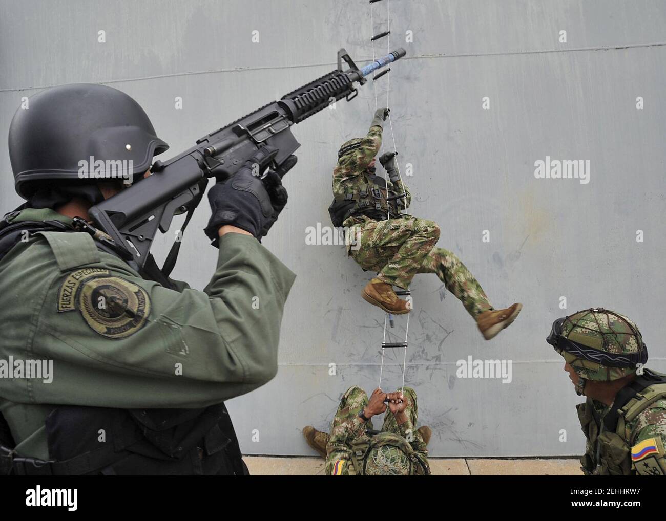 Panamax 2010 hi-res stock photography and images - Alamy