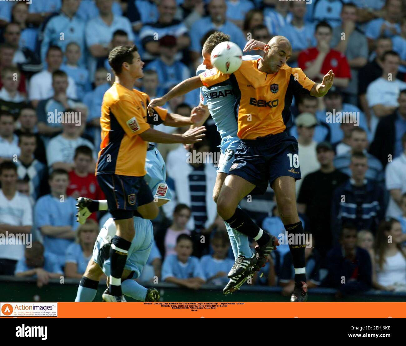 Millwall football fight hi-res stock photography and images - Alamy