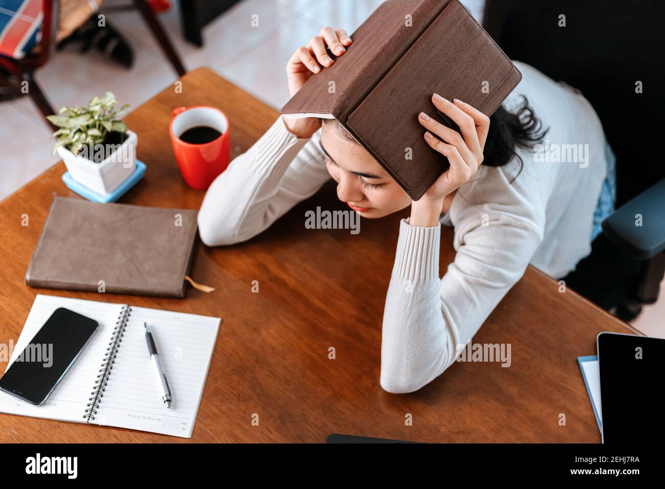 Students have headache, stress, worry about learning at home. Education ...