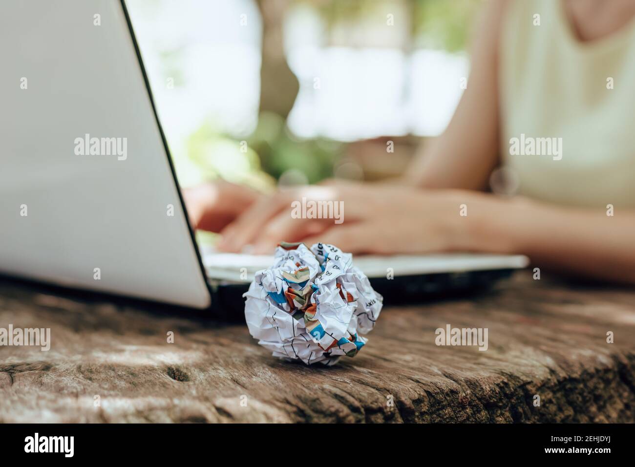 Wrong ideas on crumpled hi-res stock photography and images - Alamy