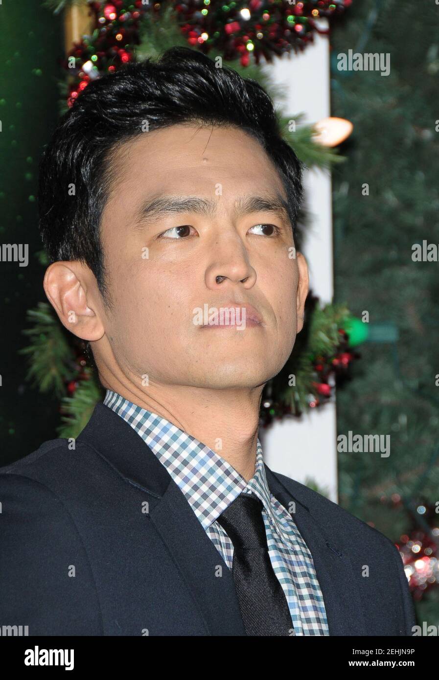 John cho red carpet hi-res stock photography and images - Alamy