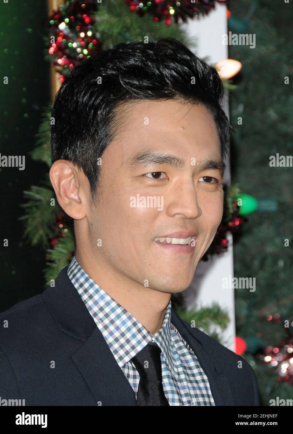 John cho red carpet event hi-res stock photography and images - Alamy