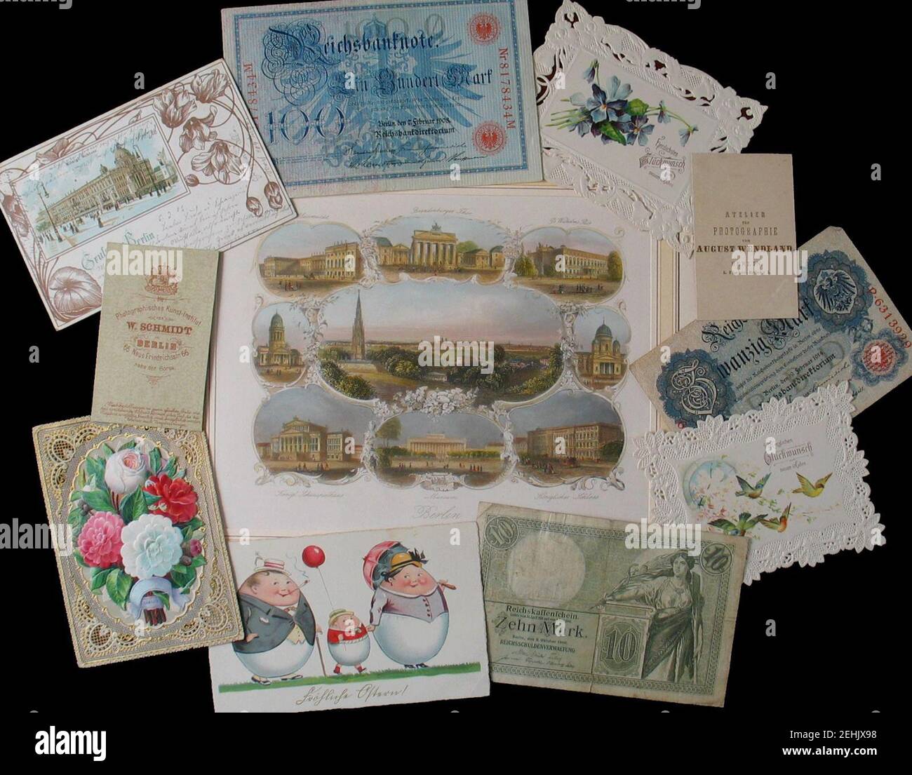 Paper usage hi-res stock photography and images - Alamy