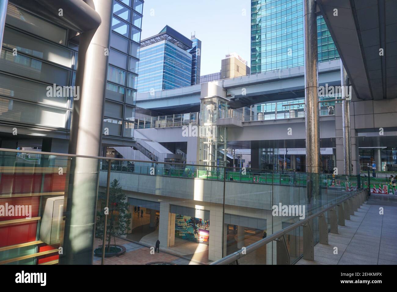 Tokyo mall hi-res stock photography and images - Alamy