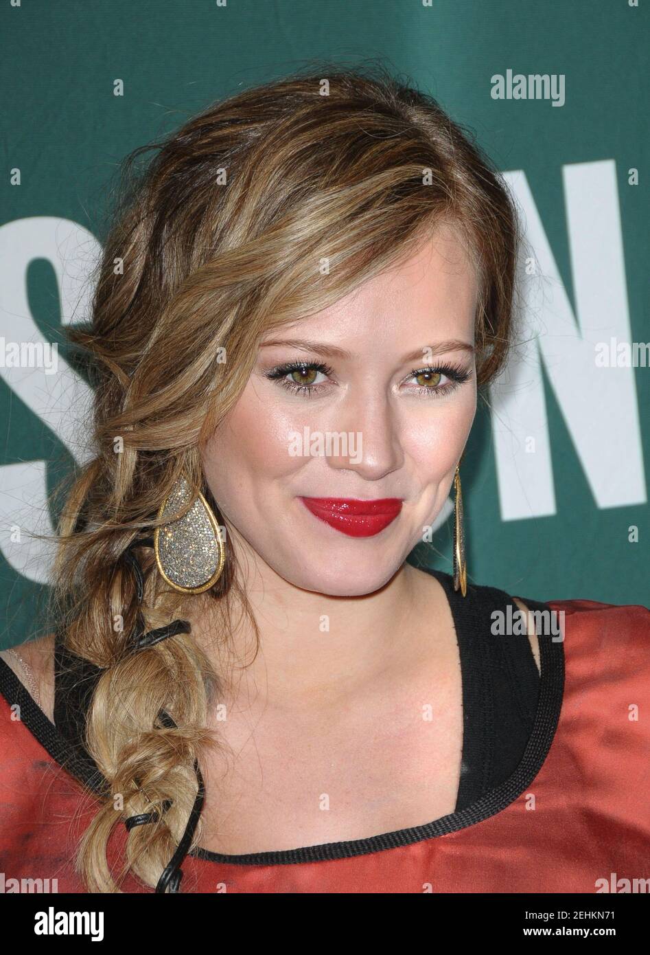 Hilary Duff 2011