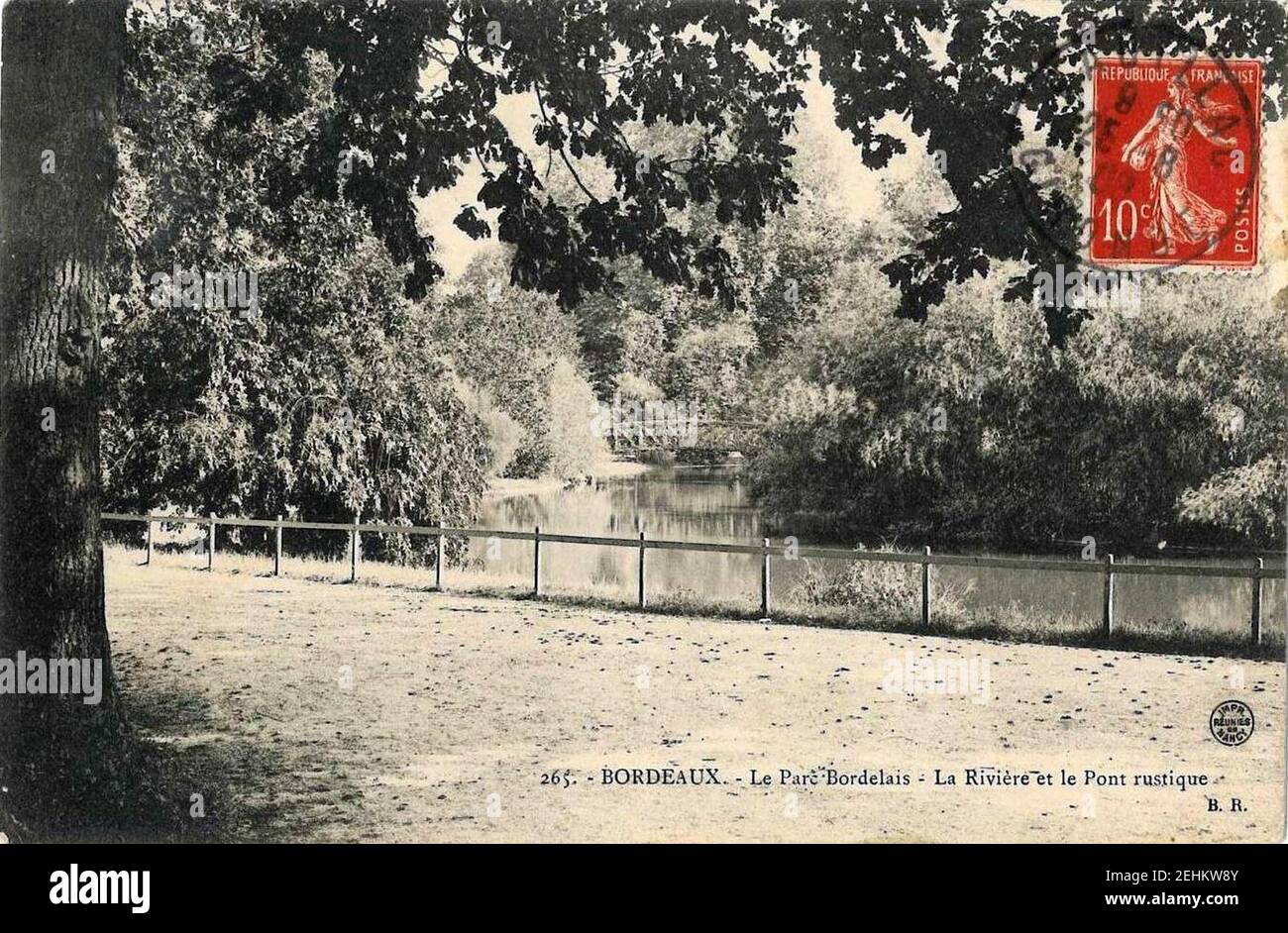 Parc Bordelais - La rivière 4 Stock Photo - Alamy