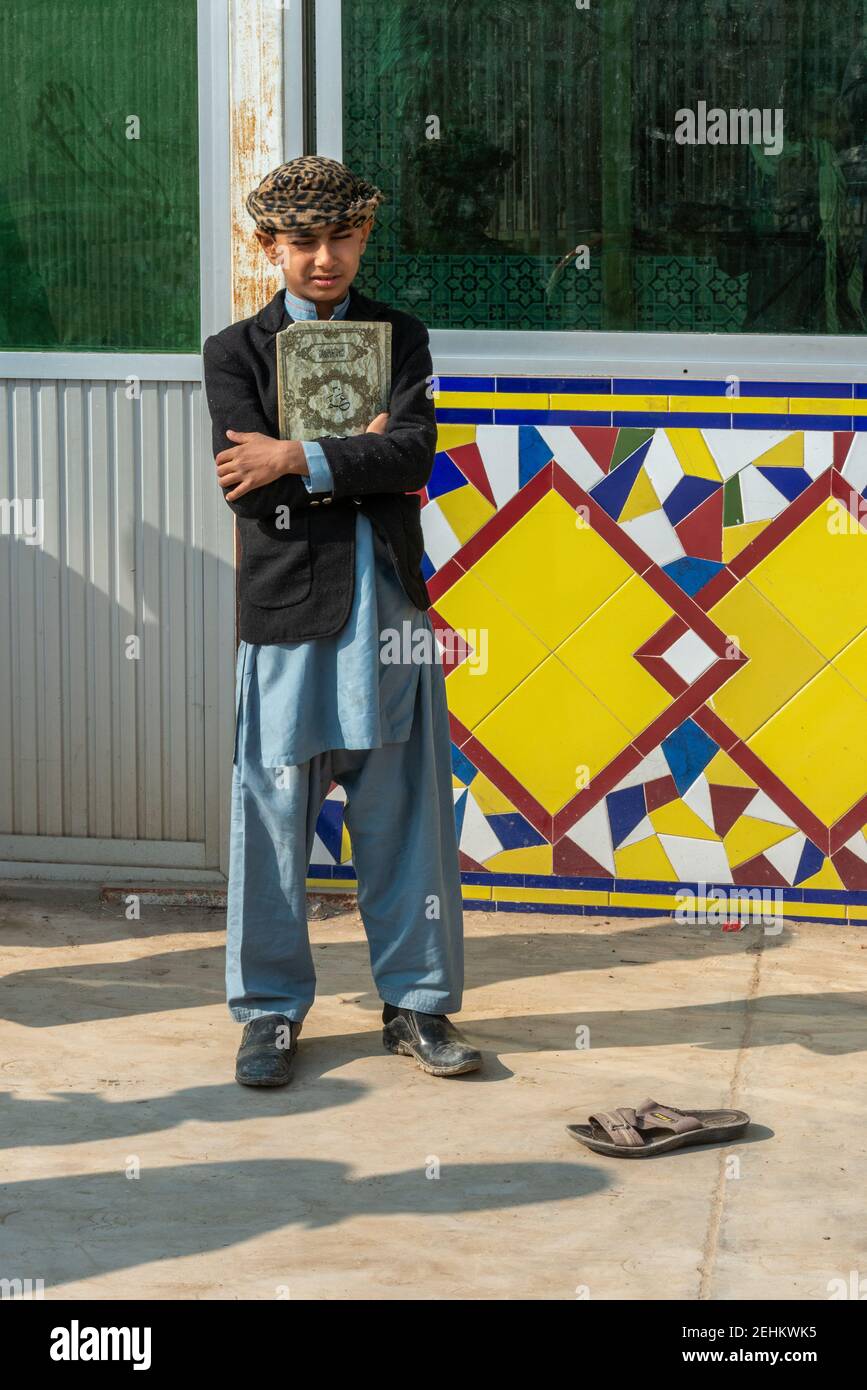 Bhong mosque pakistan hi-res stock photography and images - Alamy