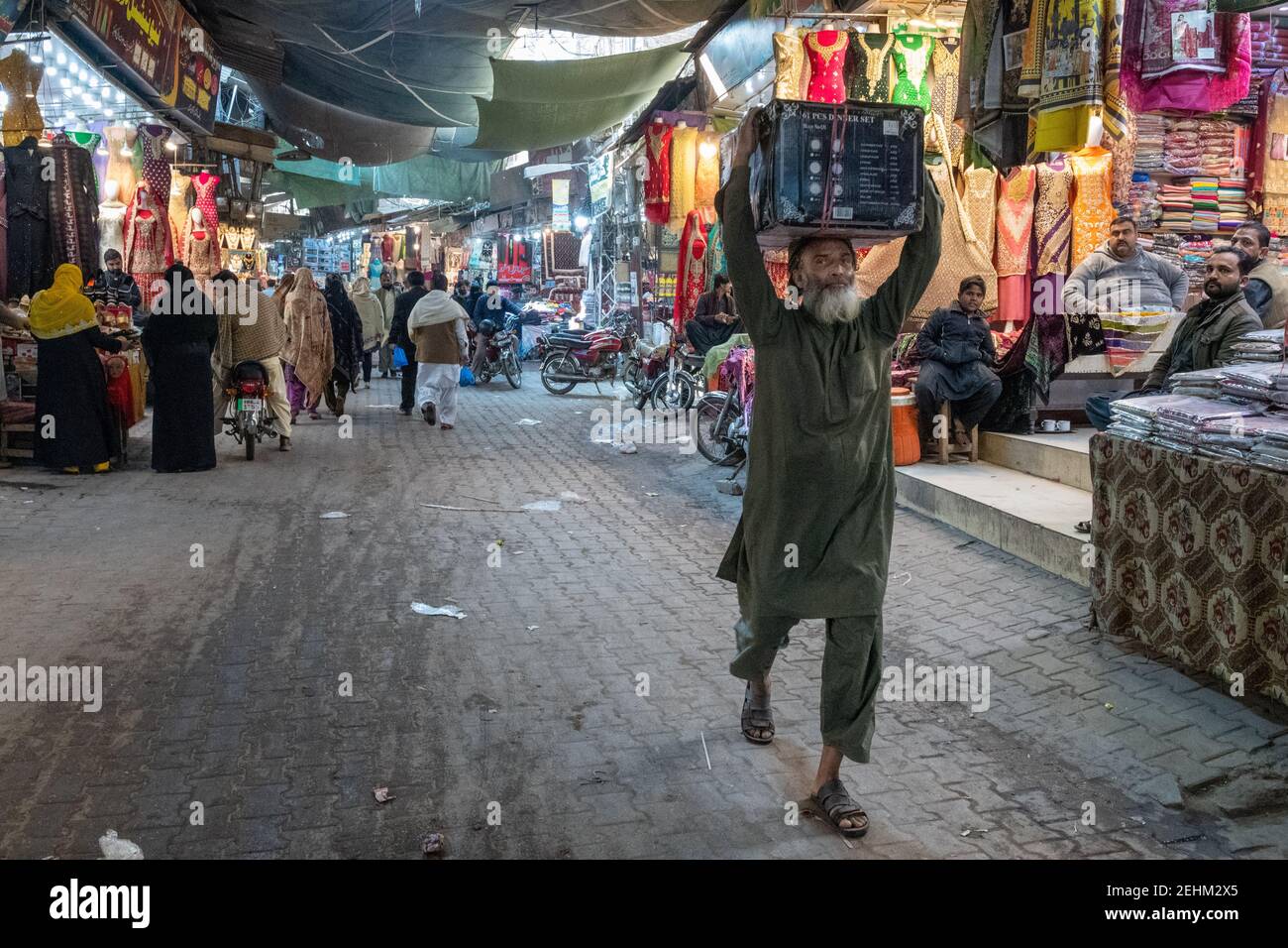 Indus river valley dry hi-res stock photography and images - Alamy