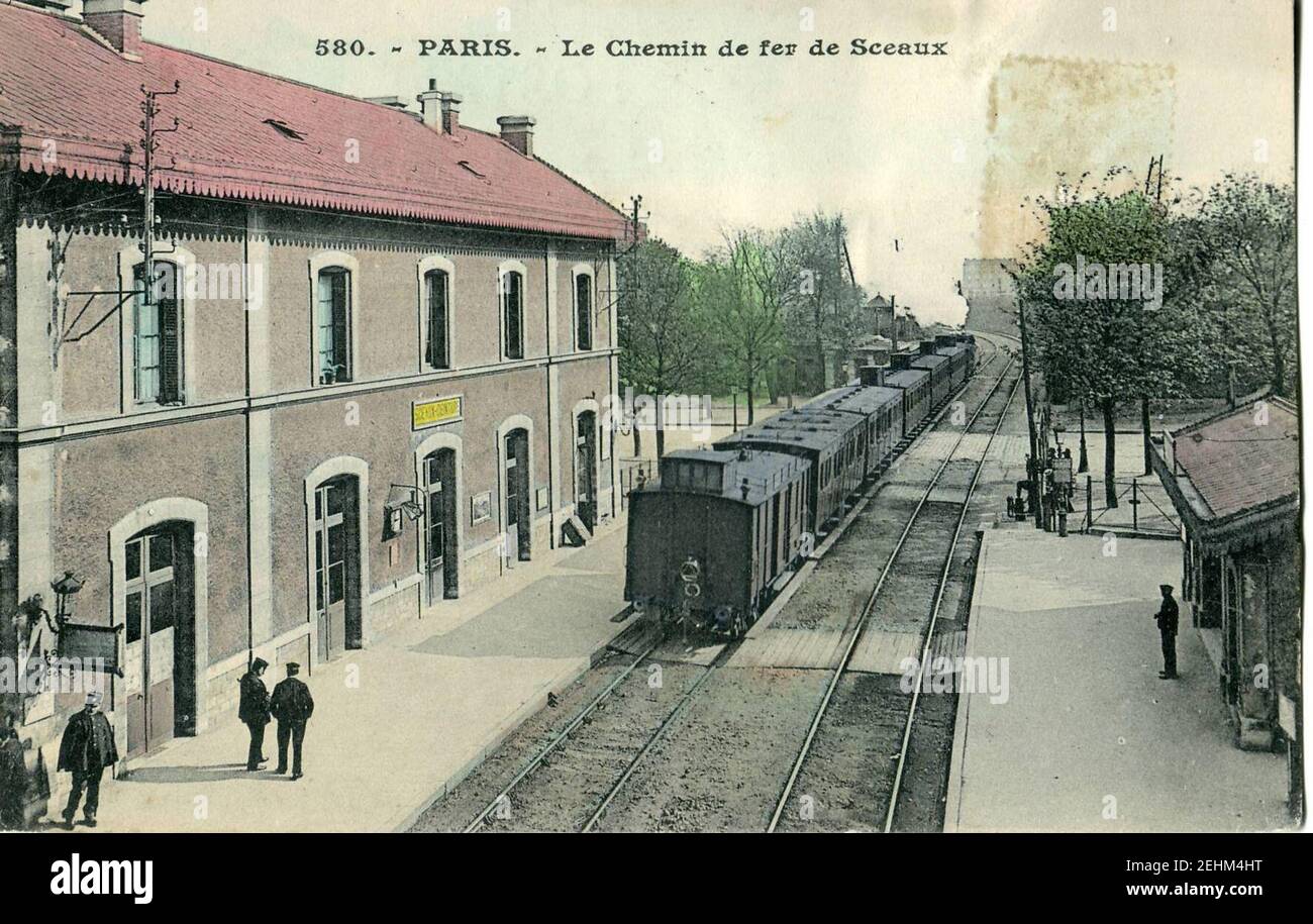 Gare de sceaux hi-res stock photography and images - Alamy