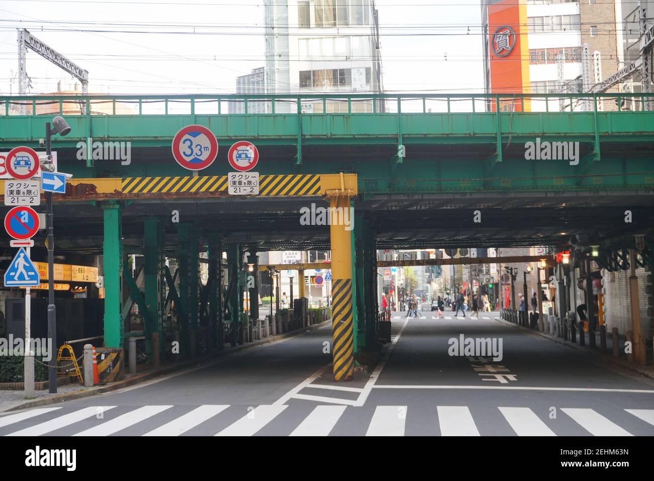 Tokyo Metro JR Yamanote Line Subway Bridge Japan Stock Photo Stock ...