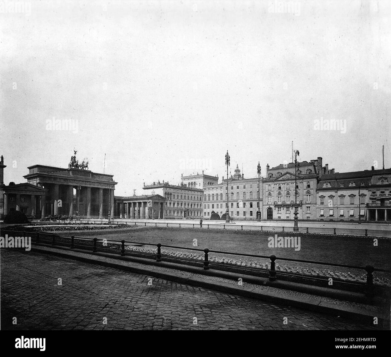 Pariser Platz, Berlin 1900 (1 Stock Photo - Alamy