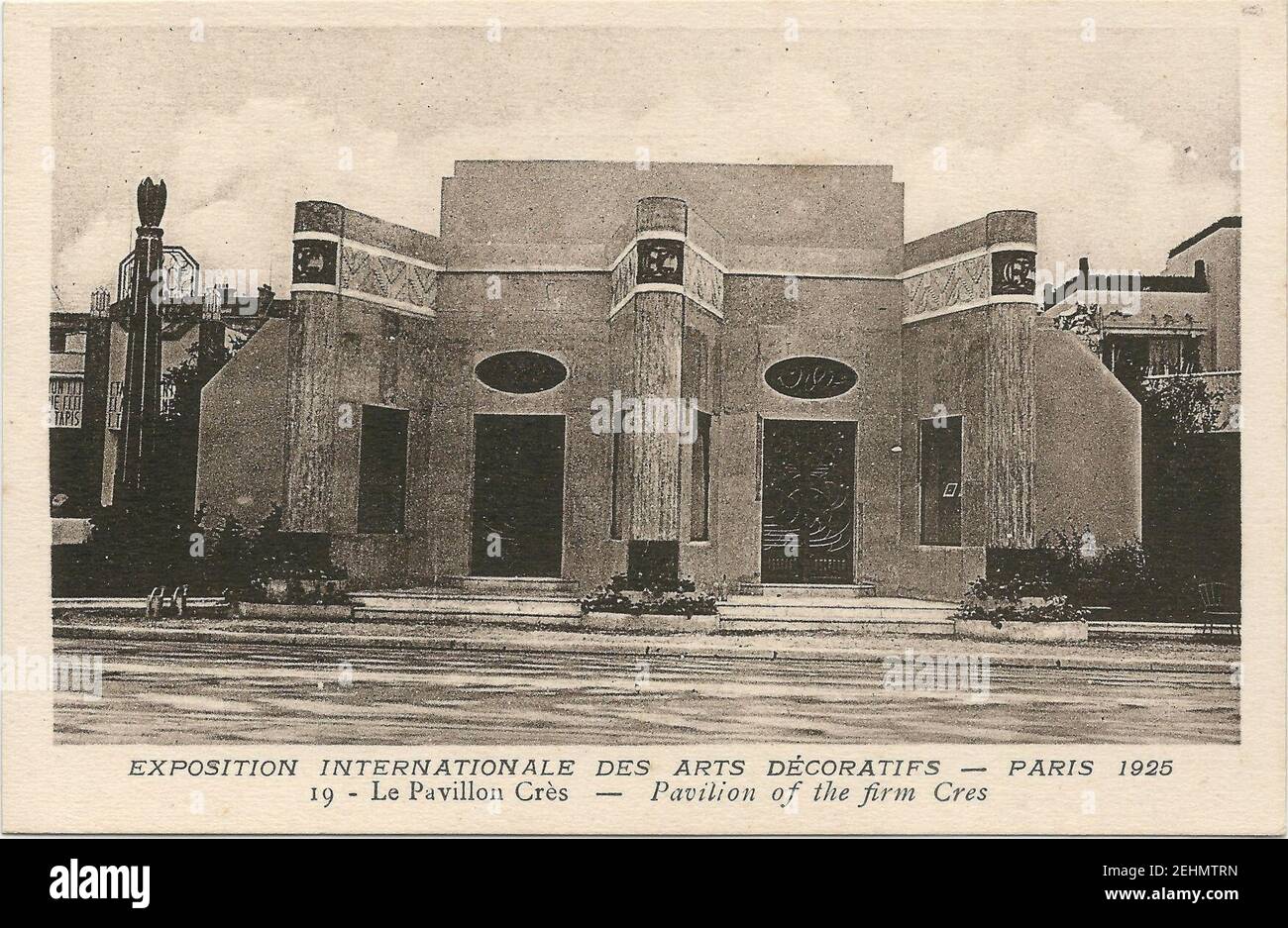 1925 paris expo hi-res stock photography and images - Alamy