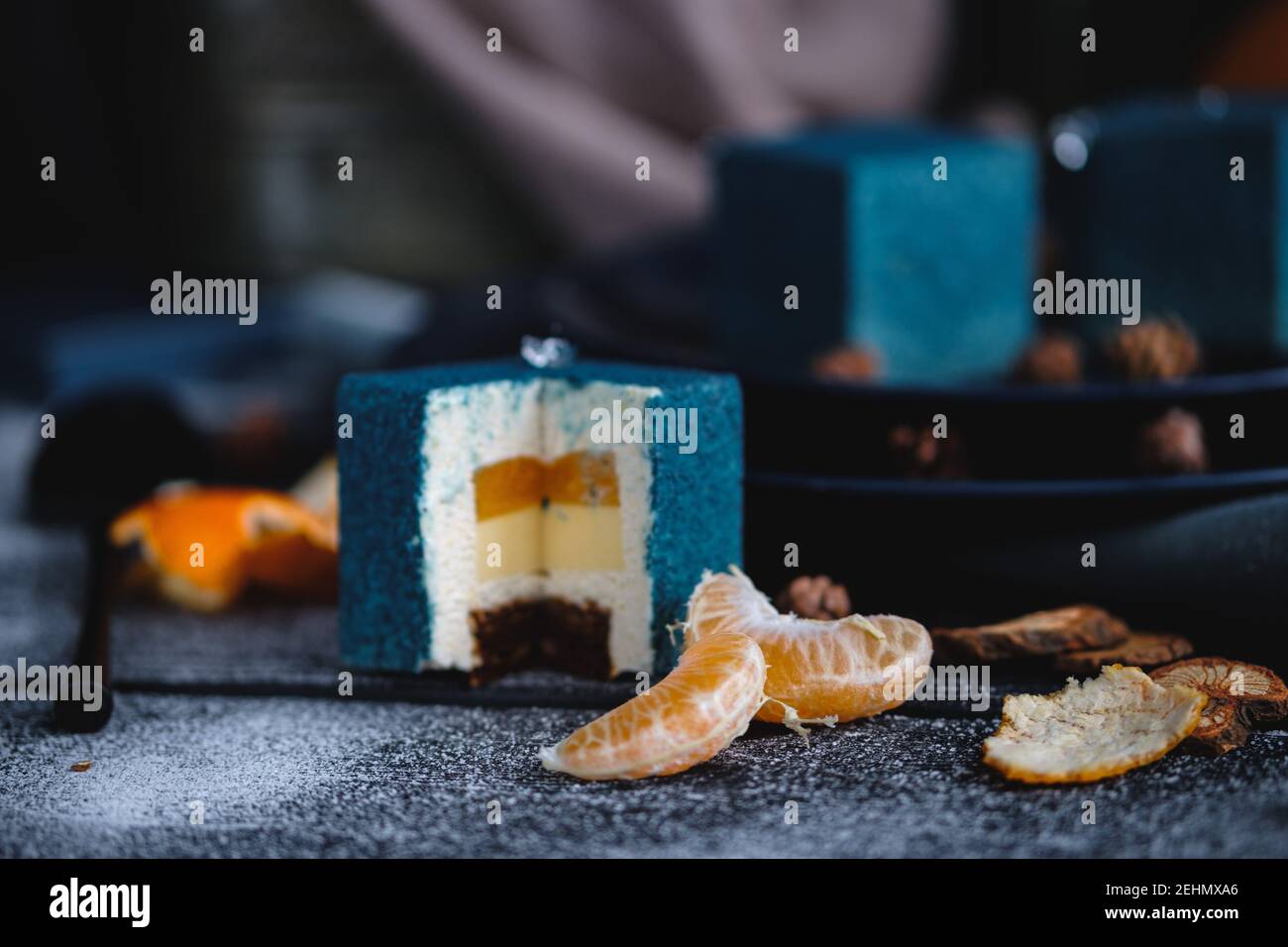 Sponge cube hi-res stock photography and images - Alamy