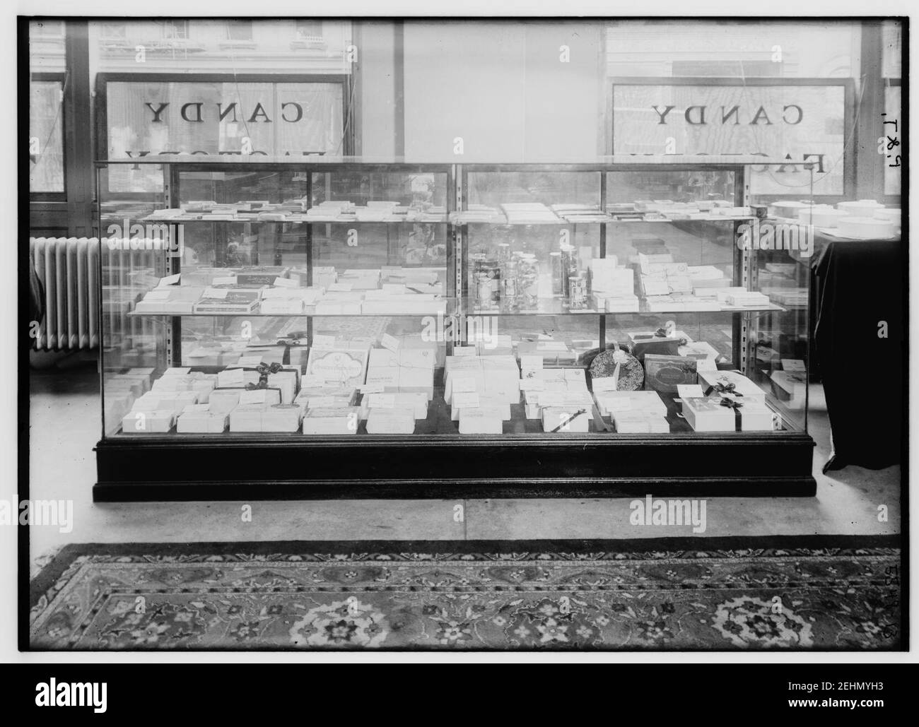 Vintage candy shop Black and White Stock Photos & Images - Alamy