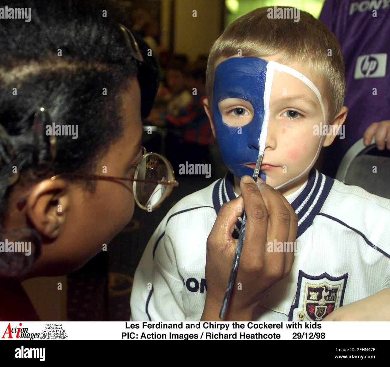 Chirpy cockerel hi-res stock photography and images - Alamy