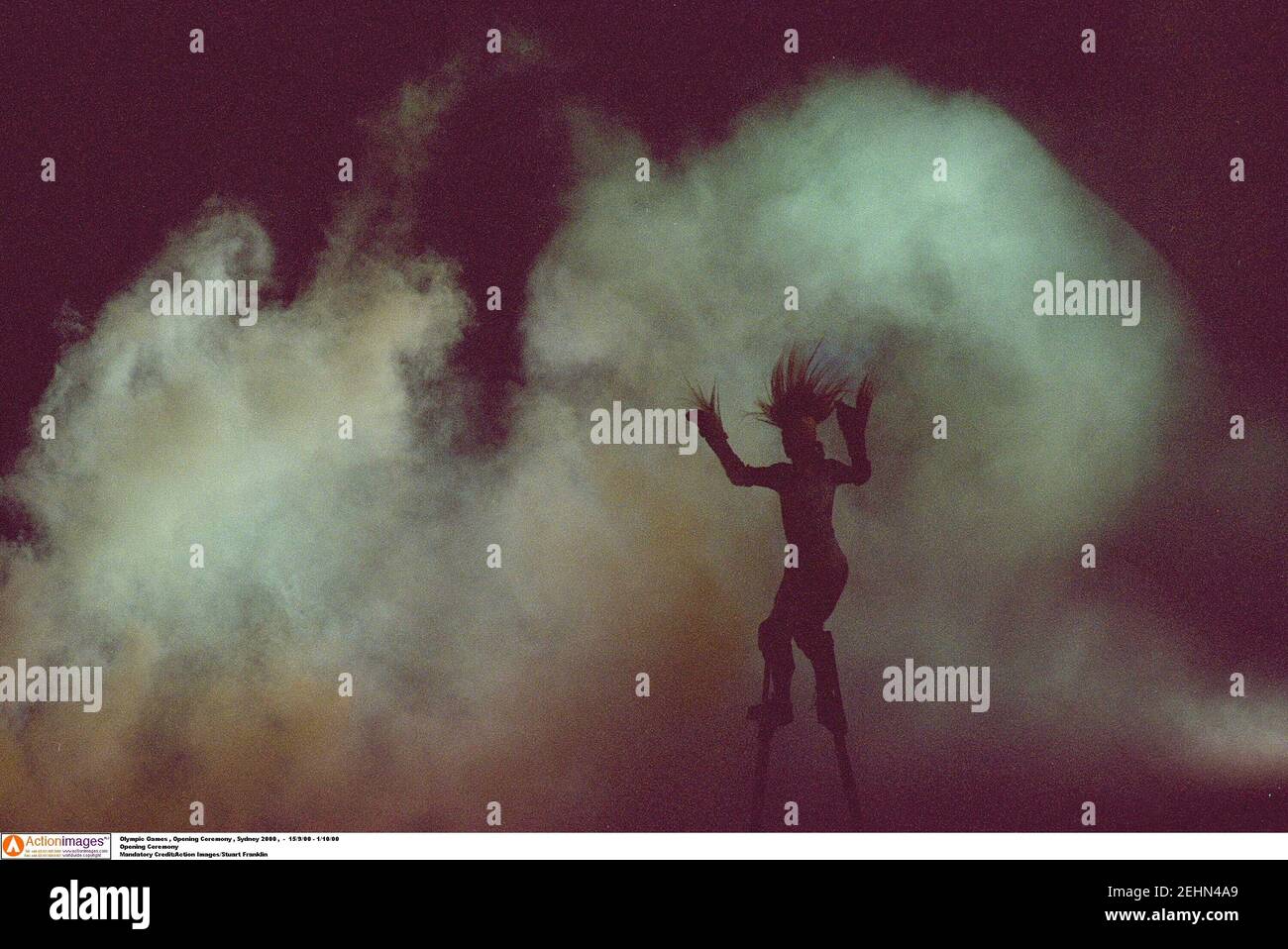 Sydney 2000 olympics opening ceremony hi-res stock photography and ...