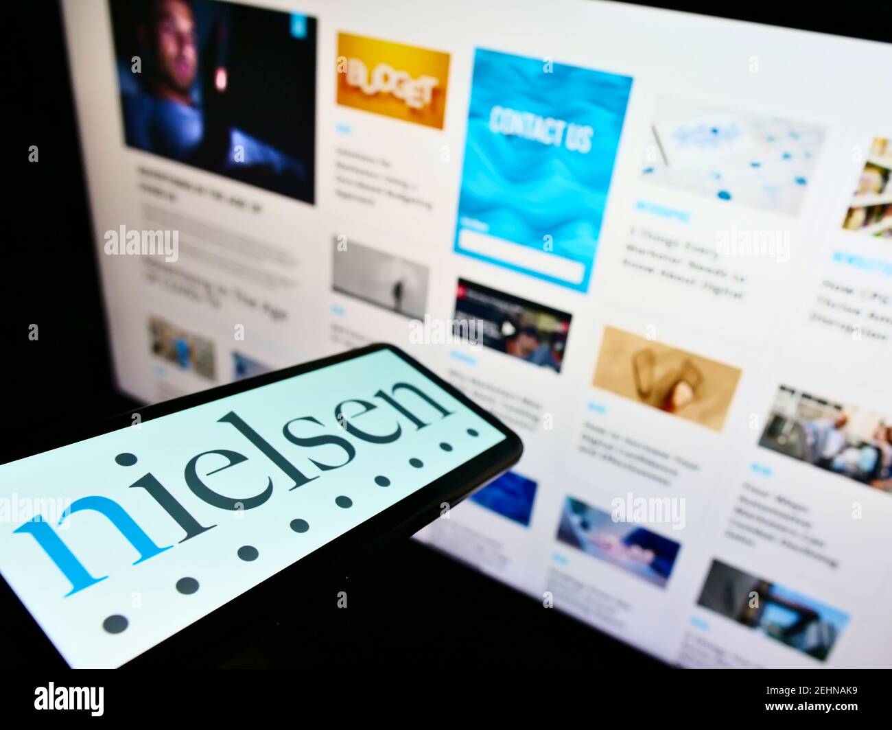 Nielsen Ratings Logo