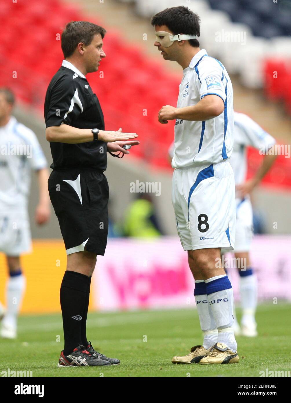 Gary sutton hi-res stock photography and images - Alamy