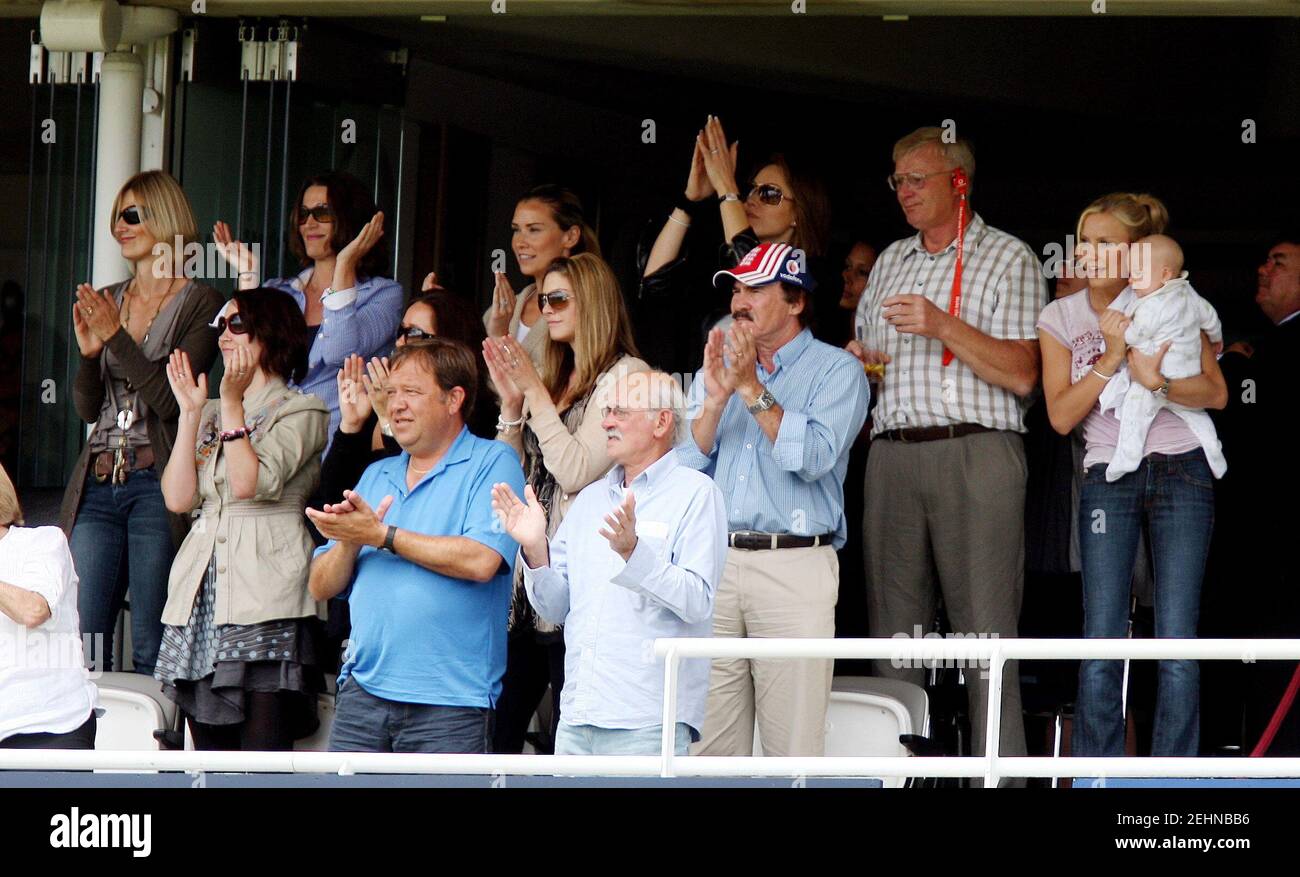 Rachel flintoff hi-res stock photography and images - Alamy