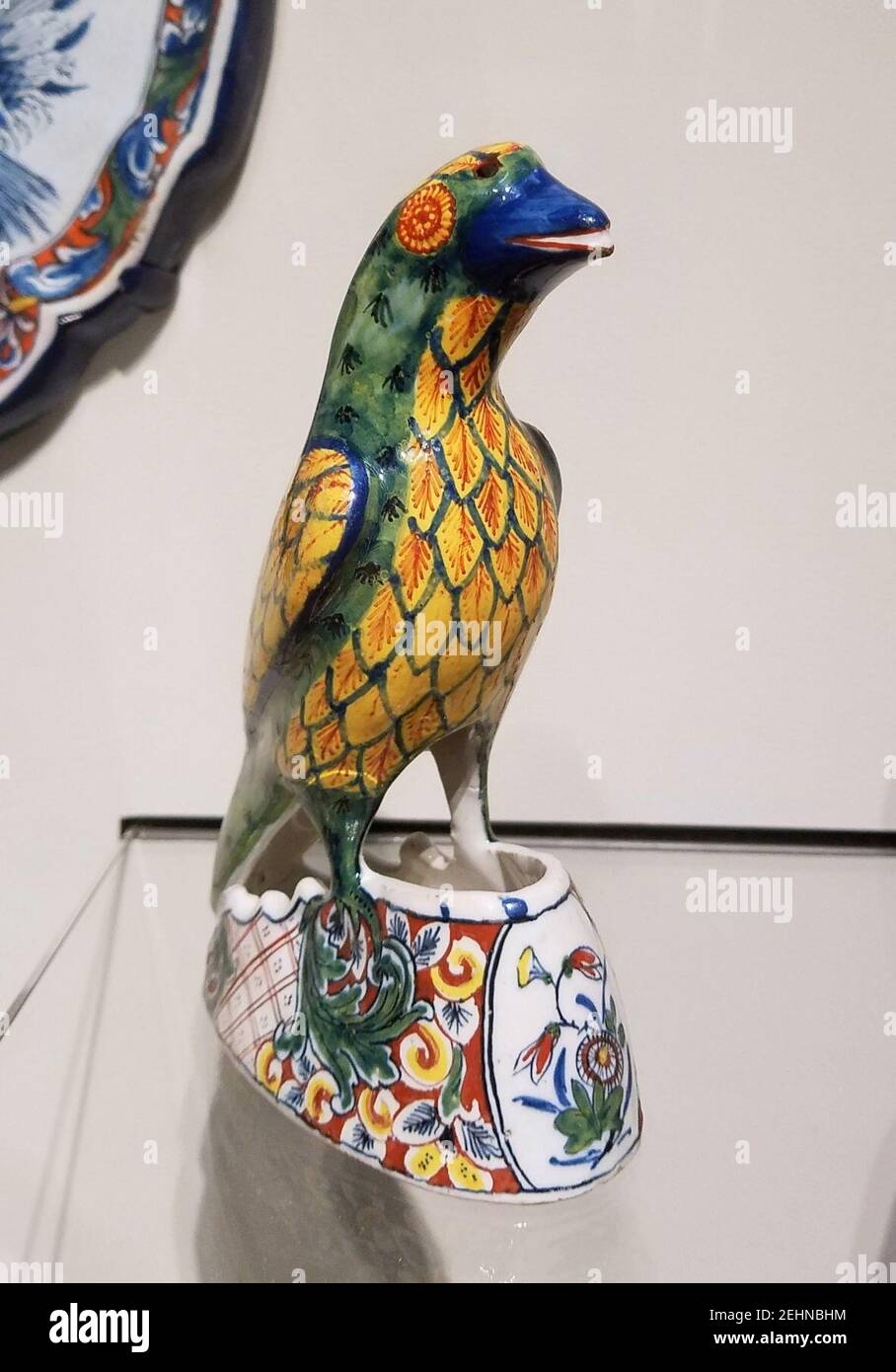 Tin parrot hi-res stock photography and images - Alamy
