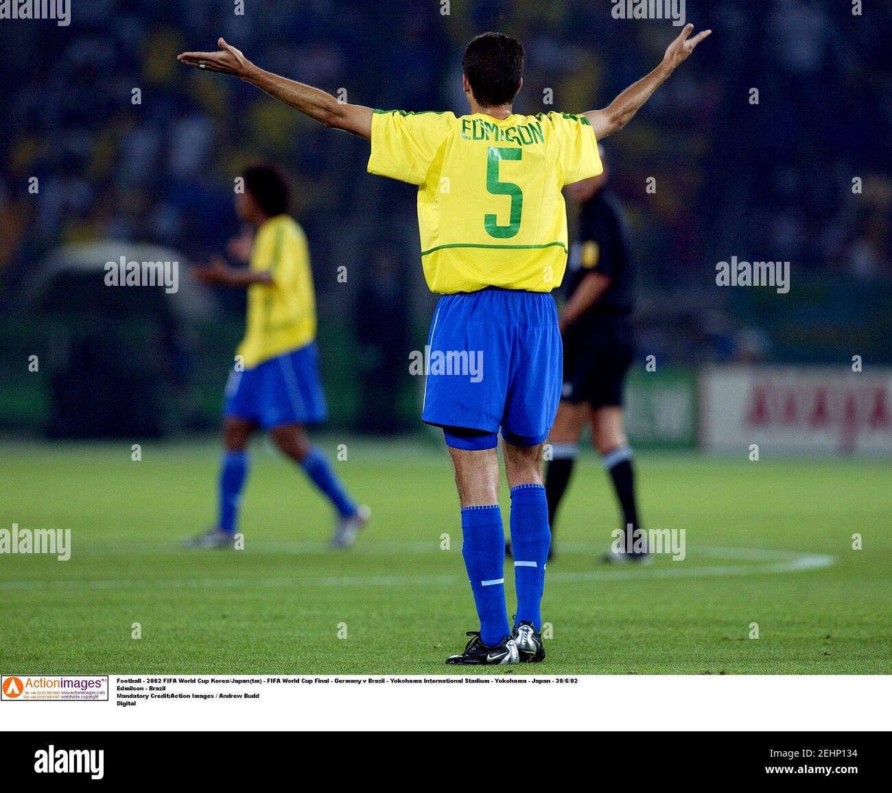 International final 2002 hi-res stock photography and images - Alamy