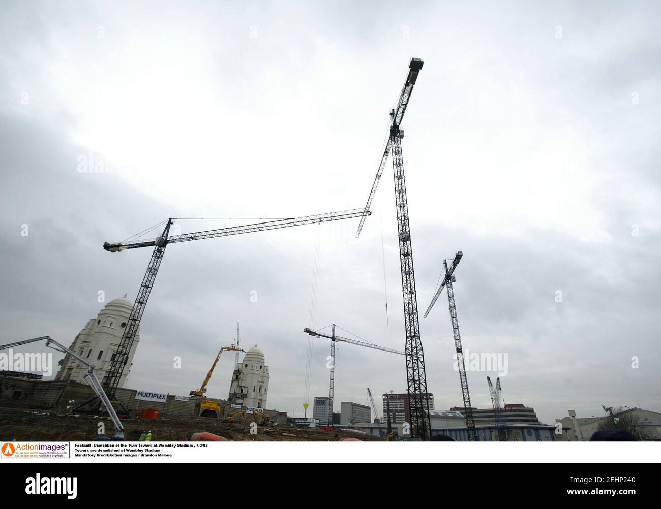 Wembley football stadium twin demolition hi-res stock photography and ...