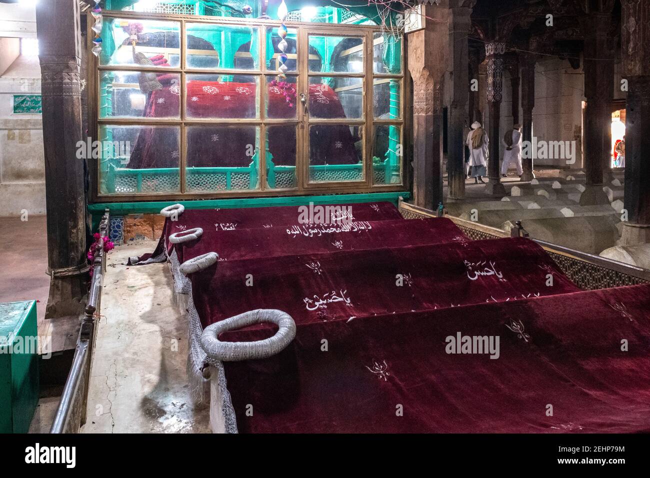 Uch Sharif, Punjab, Pakistan Stock Photo - Alamy