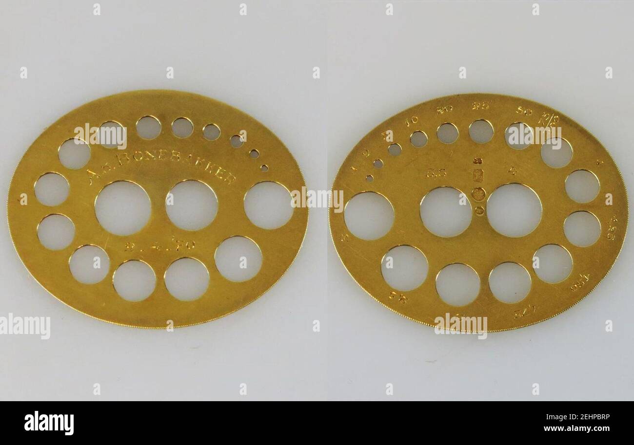 2 april 1970 hi-res stock photography and images - Alamy