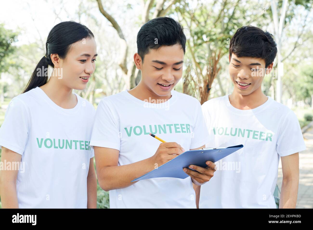 Becoming volunteer concept Stock Photo - Alamy
