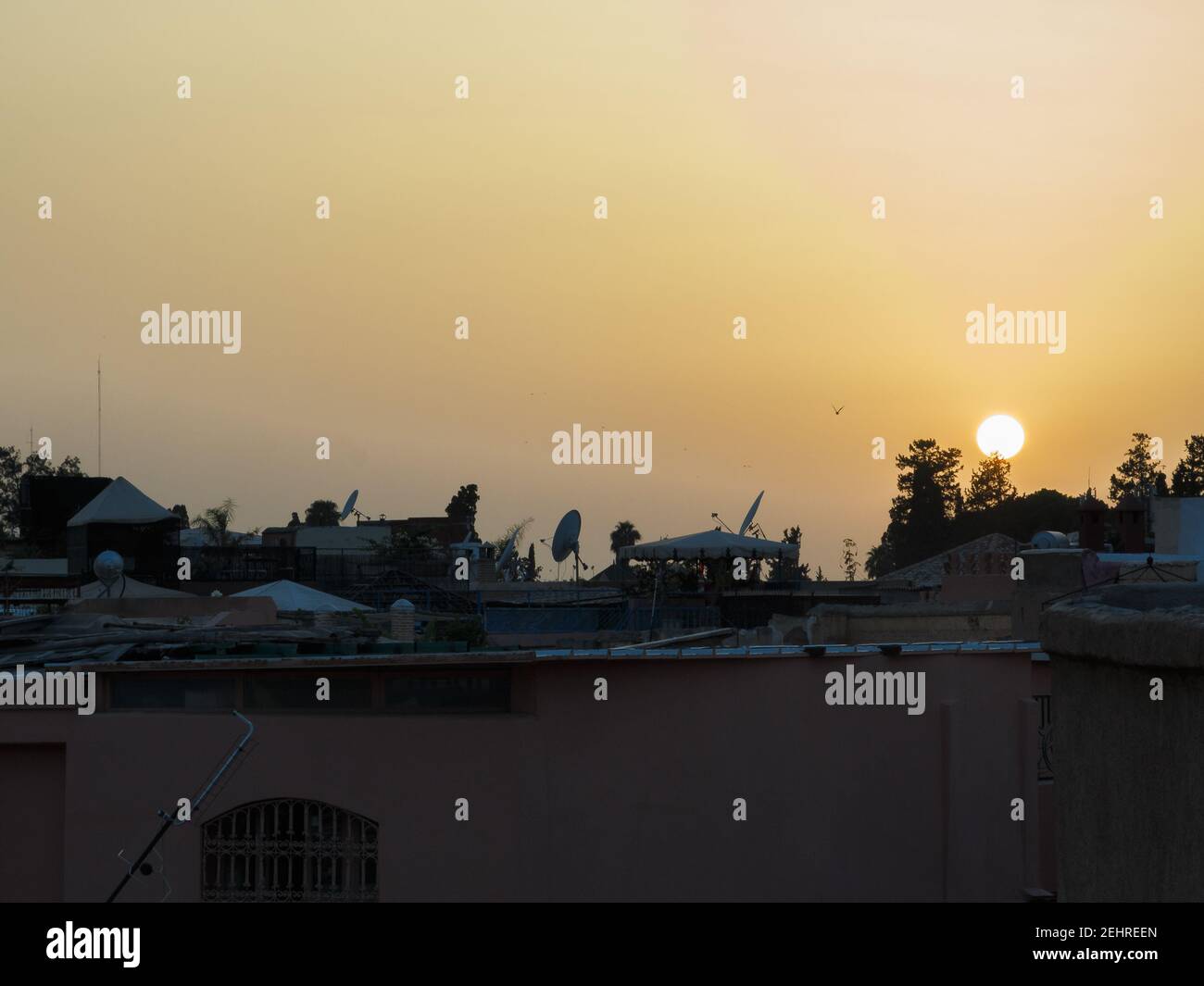 roof in the ancient city of marrakech at sunset Stock Photo - Alamy