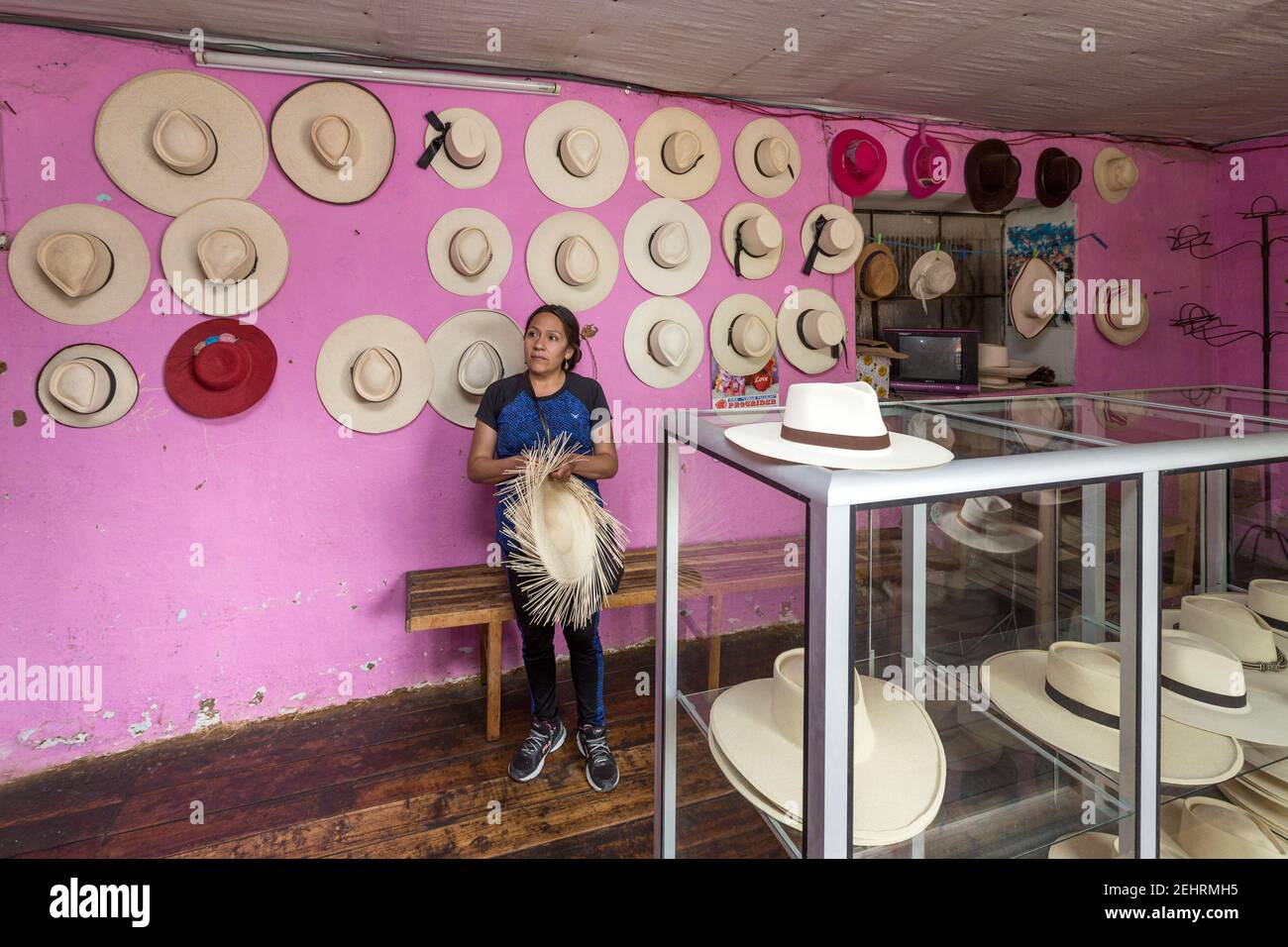 Millinery Store High Resolution Stock Photography and Images - Alamy