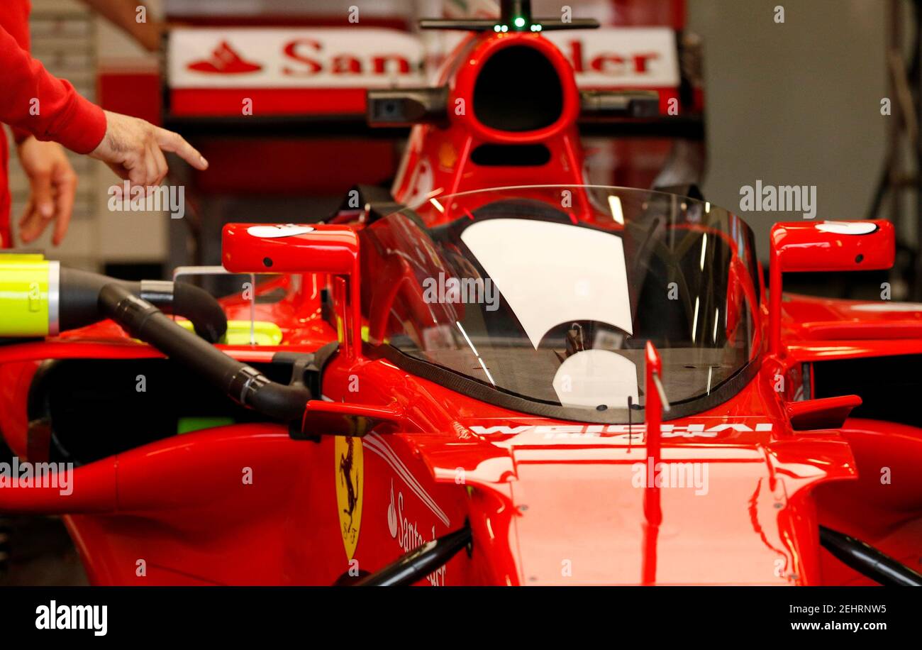F1 car cockpit view hi-res stock photography and images - Alamy